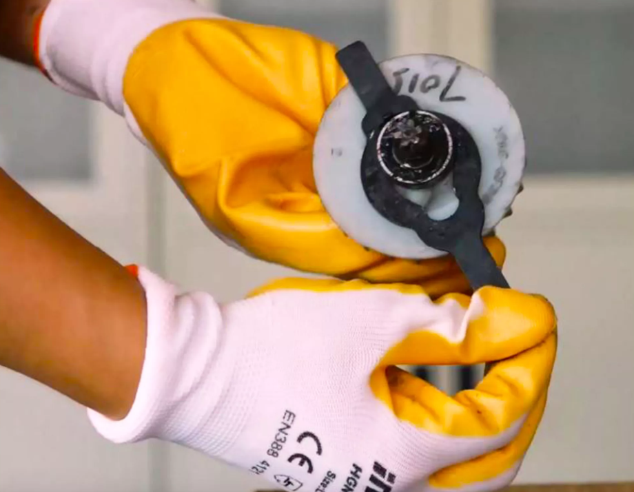 INGCO HGNG01 Gloves Nitrile XL/L12Pairs/Pk– Maxrite